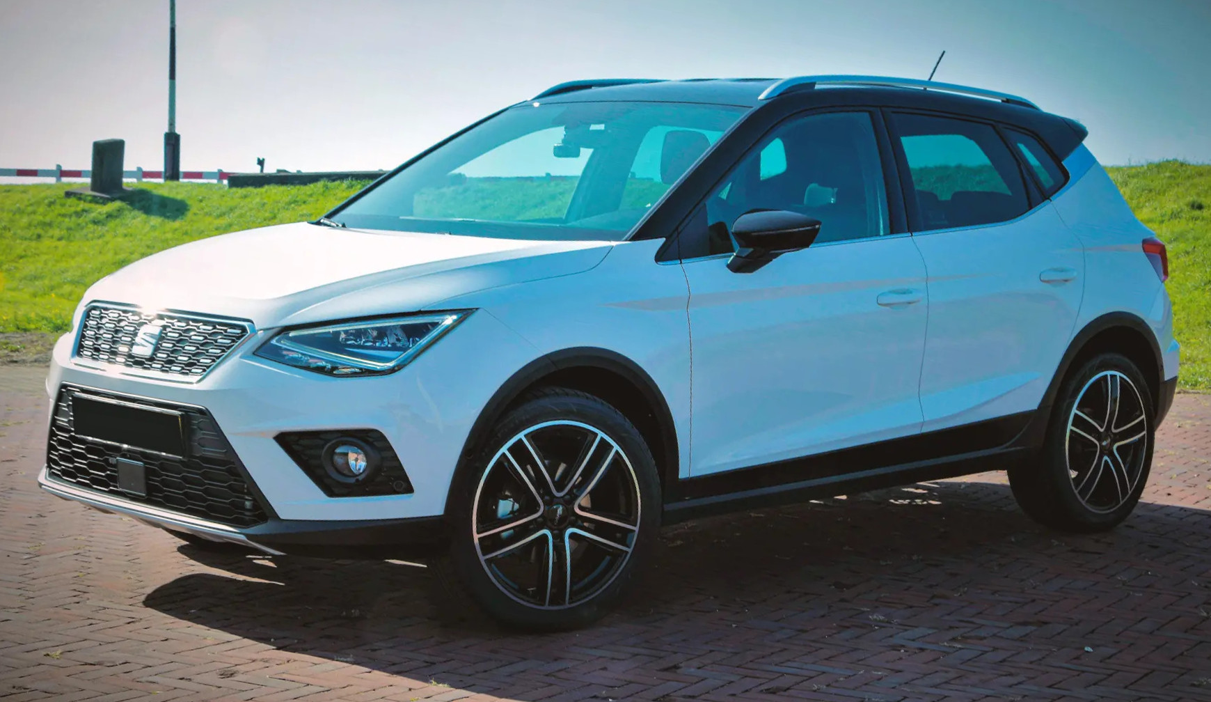 RC-DESIGN RC27 in Schwarz Glanz Vollpoliert